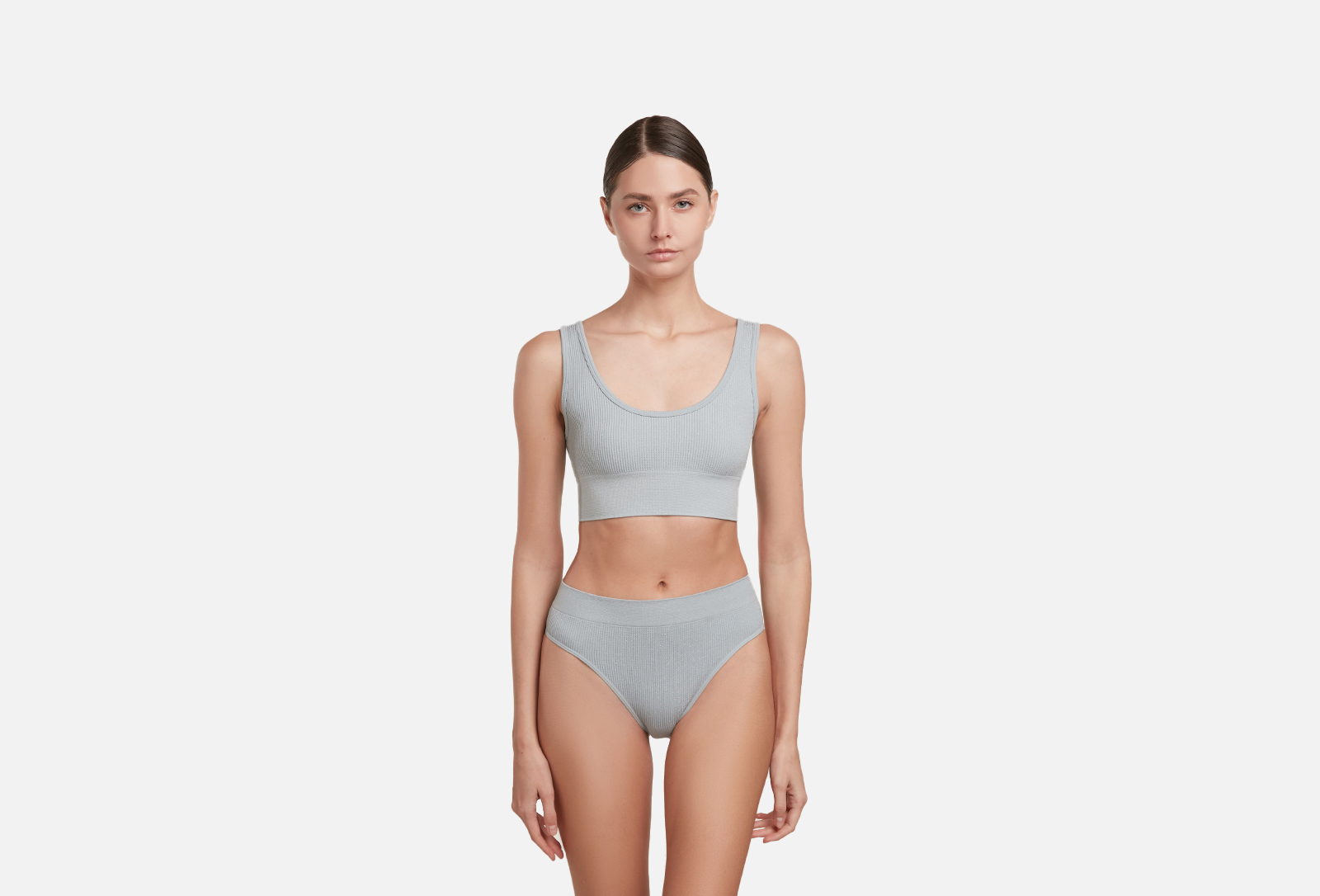 Omsa Трусы-стринги alto люрекс светло серые Светло-серые S-M — купить, цена в Москве