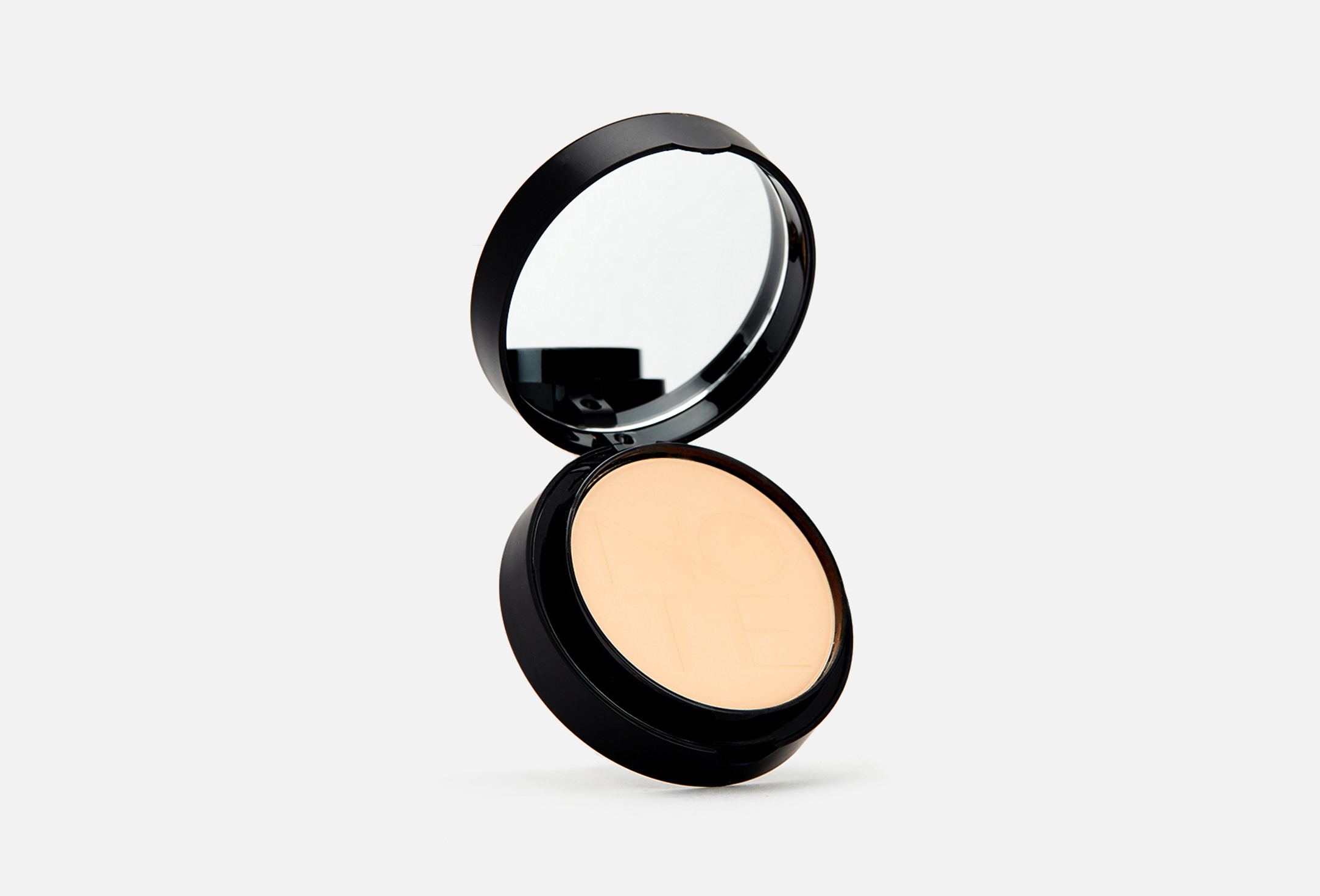 NOTE Компактная пудра с эффектом сияния Luminous Silk Compact Powder 02 ...